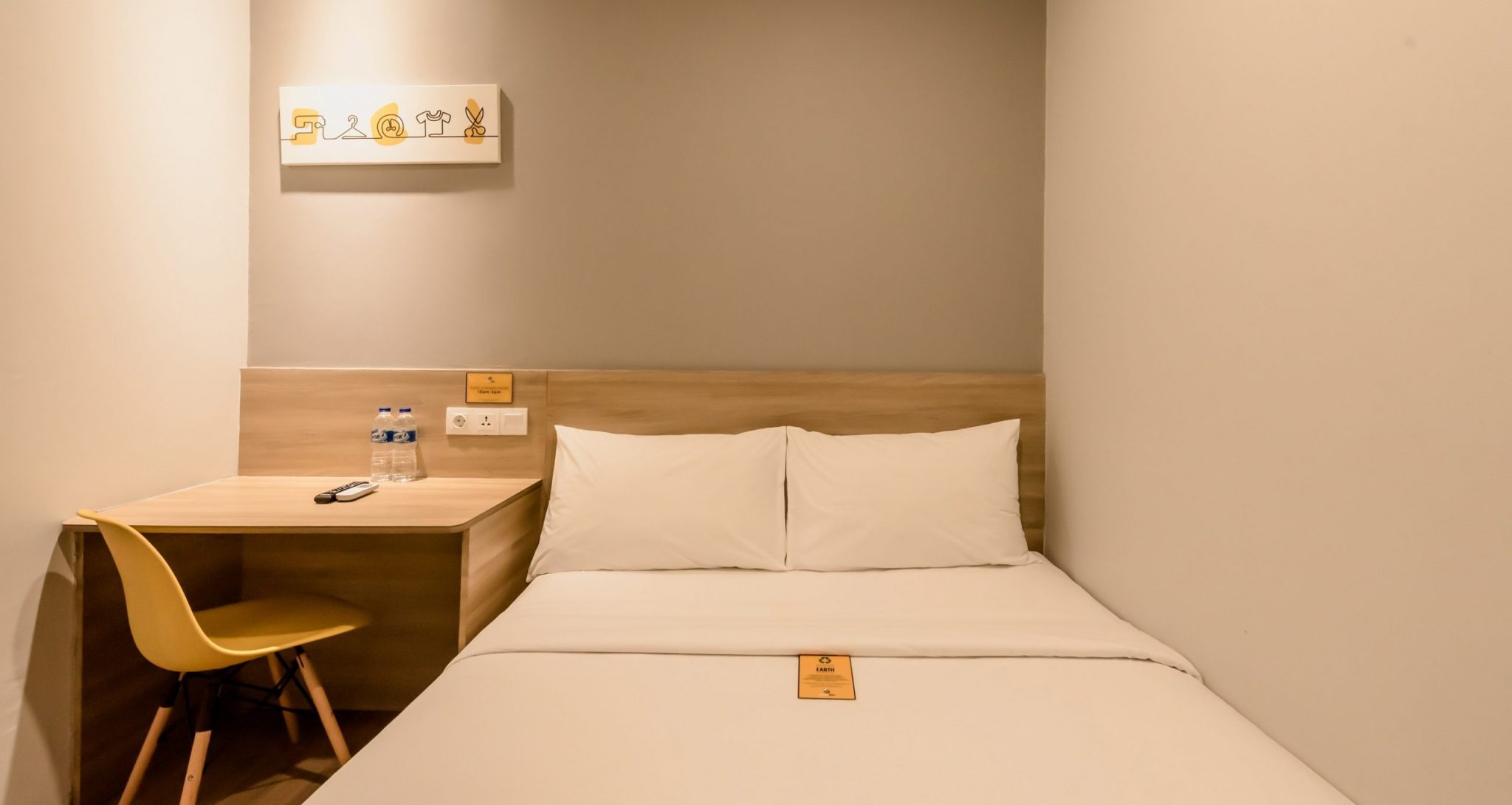 Yellow Bee Hotel Tanah Abang Official Website
